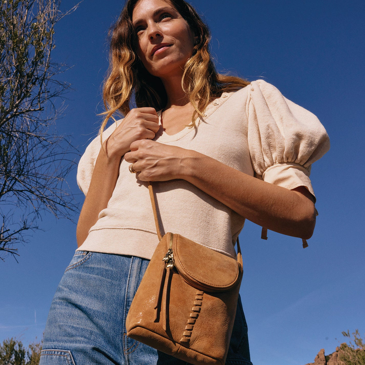Fern Crossbody In Buffed Leather - Whiskey – HOBO