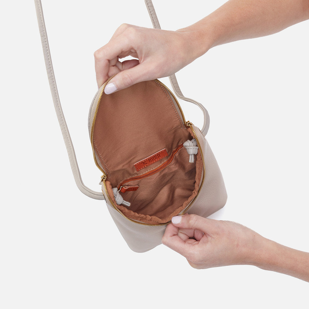 Fern Crossbody In Pebbled Leather - Taupe – HOBO