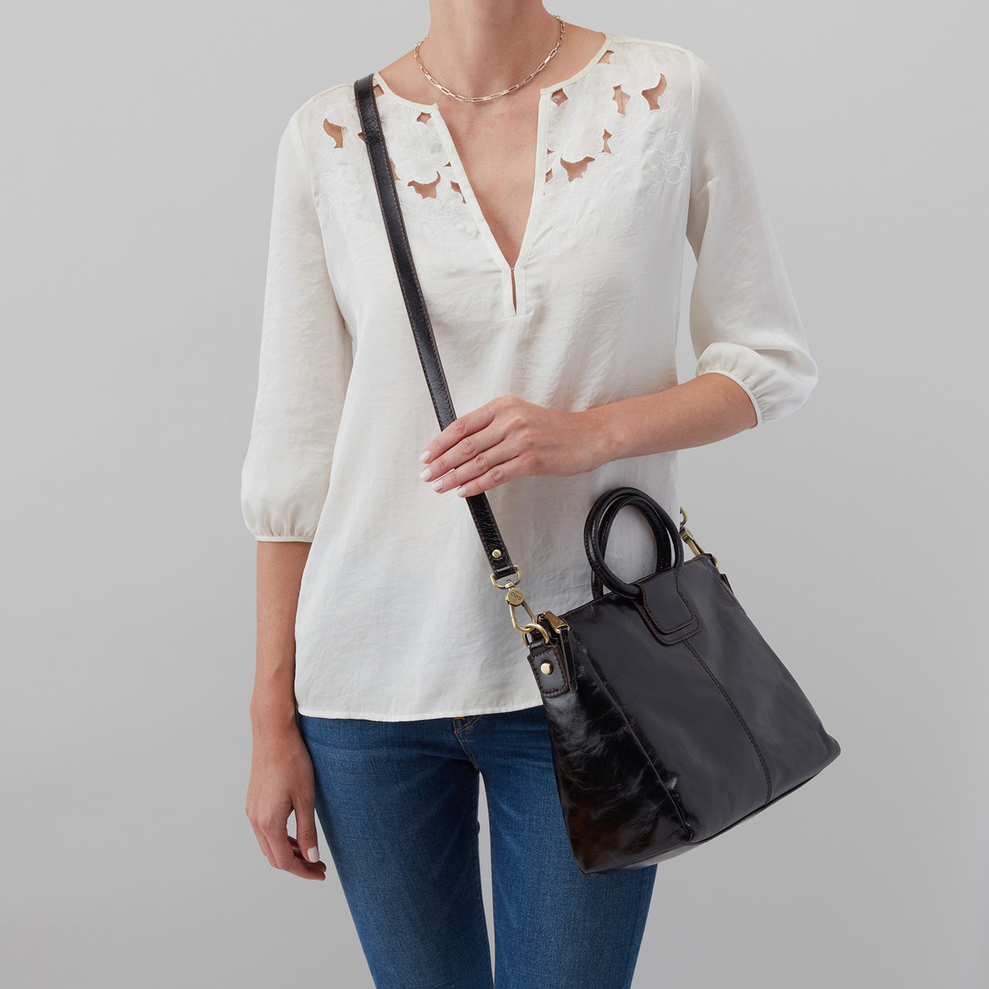 Sheila Medium Satchel In Polished Leather - Natural – HOBO