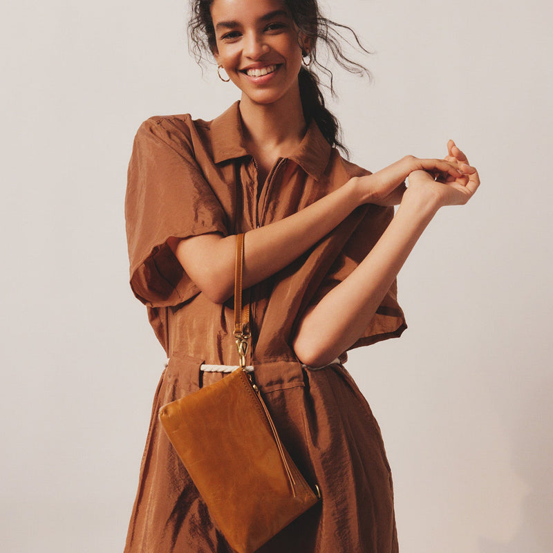 Darcy Crossbody in Polished Leather - Truffle – HOBO